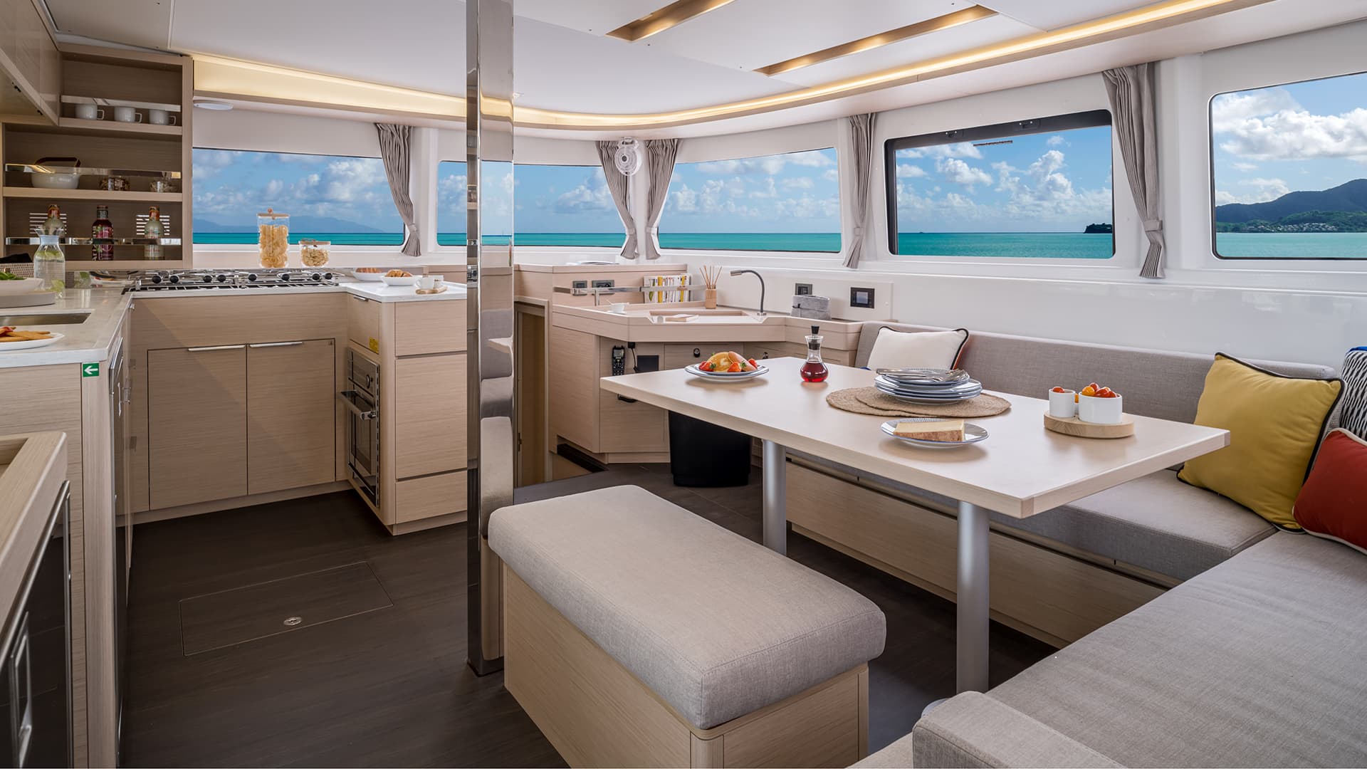 Configure your Lagoon 46 | Lagoon Catamarans
