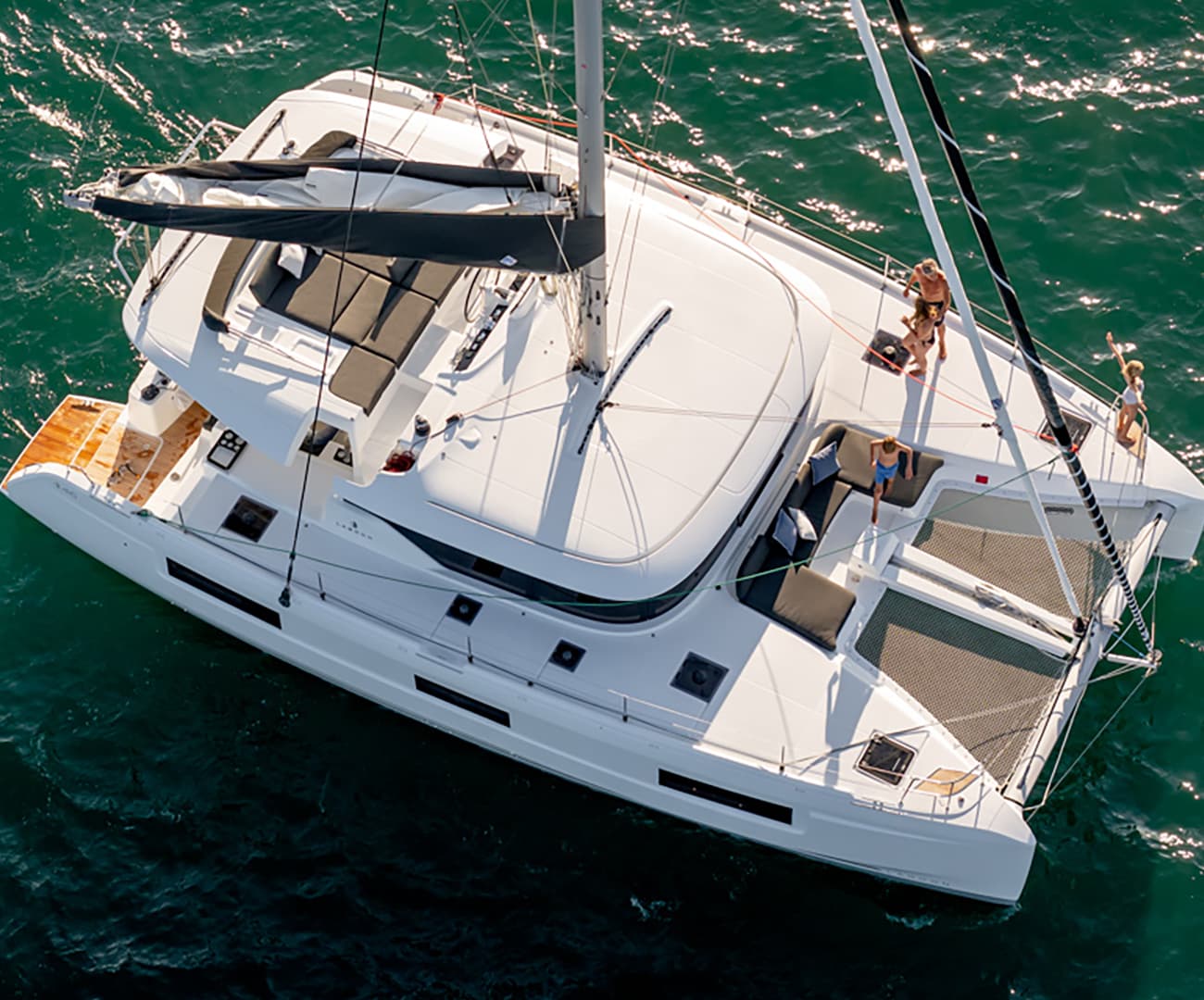 Configure your Lagoon 46 | Lagoon Catamarans
