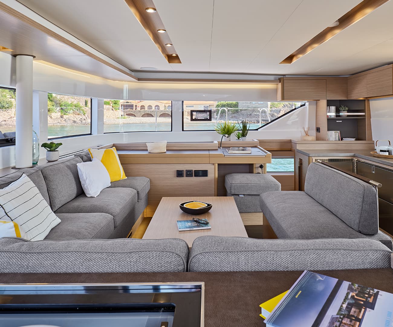 Configure your Lagoon 51 | Lagoon Catamarans