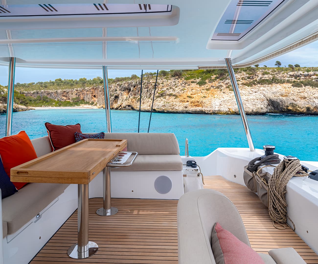 Configure your Lagoon 55 | Lagoon Catamarans